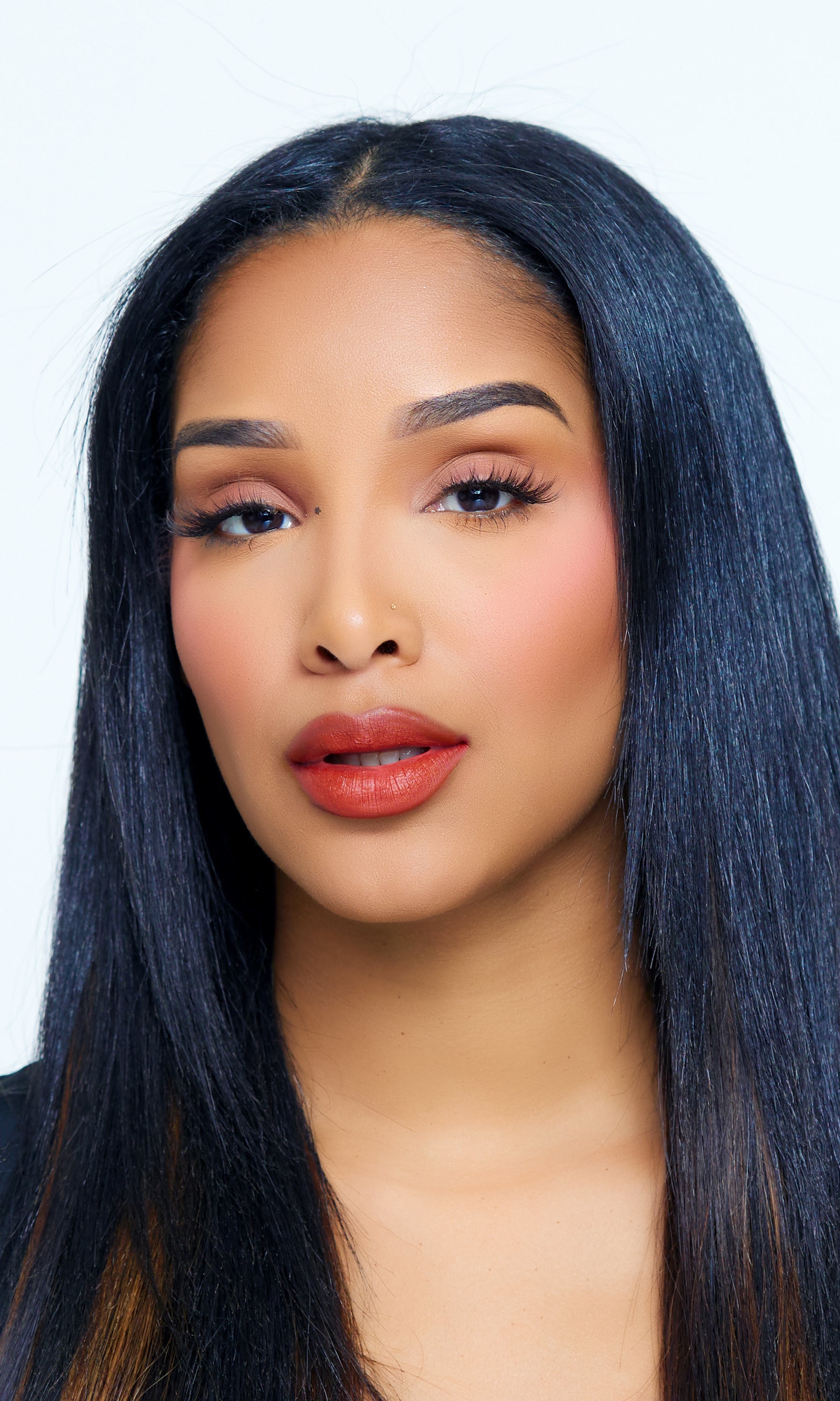 Honey Hush Lipstick 04– Cutely Covered